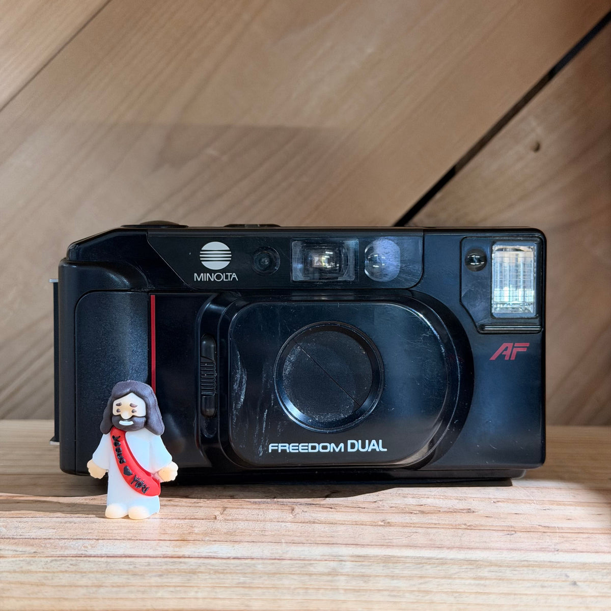 Minolta Freedom Dual – 35mm Point & Shoot Camera (0226) — Legacy Photo Lab